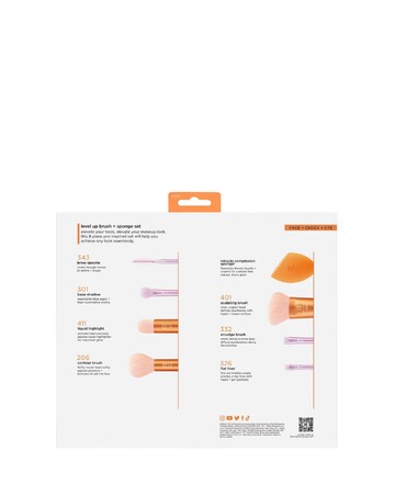 Real Techniques Level Up Brush + Sponge Set (Worth 60 GBP) | Simply Be