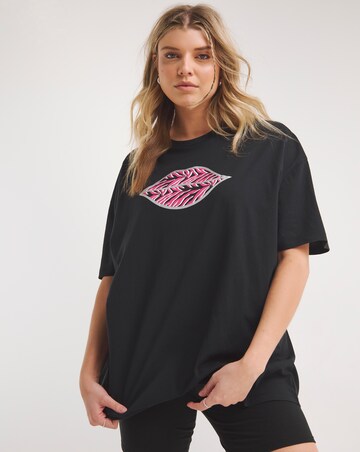 Black Oversized Zebra Lips Tee | Simply Be