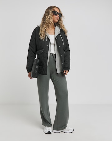 Black Round Neck Quilted Jacket | Simply Be